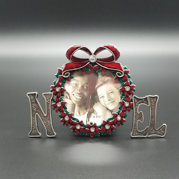 Vintage | Holiday | Vintage Pewter Noel With Red And Green Poinsettias ...